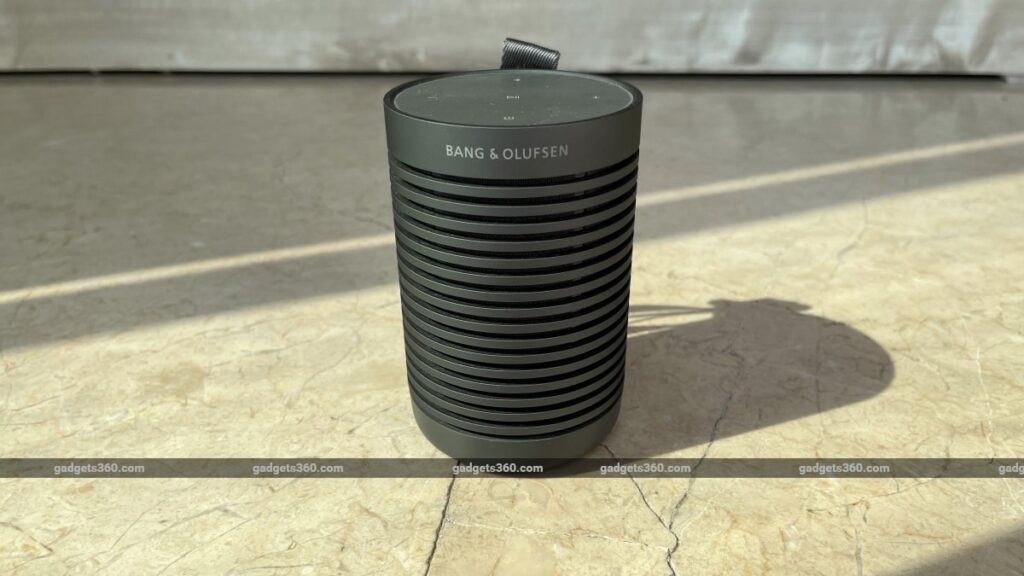 Bang & Olufsen Beosound Explore Bluetooth Speaker Review: resistente y ...
